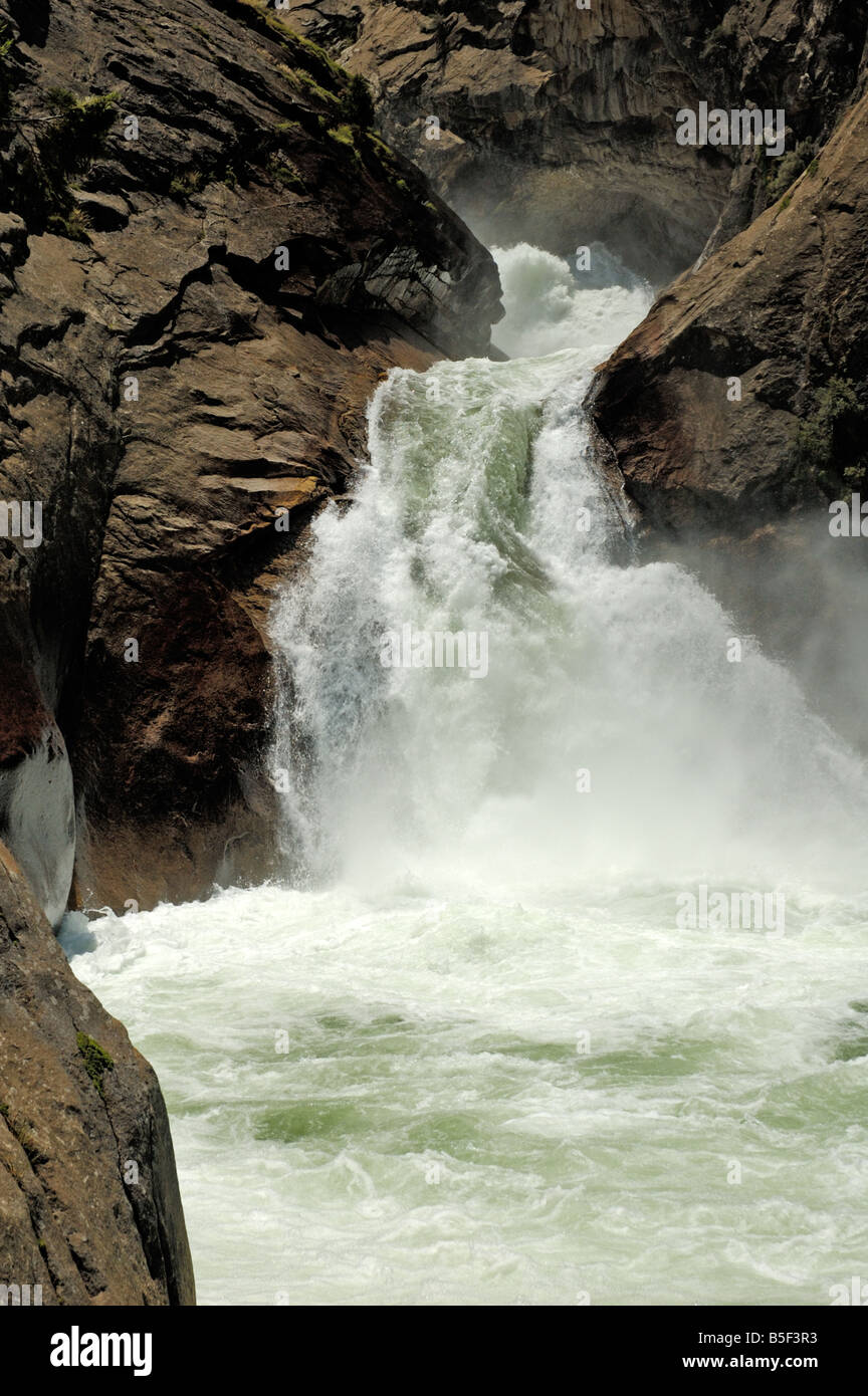 Roaring River Falls in Kings Canyon National Park Stock Photo - Alamy