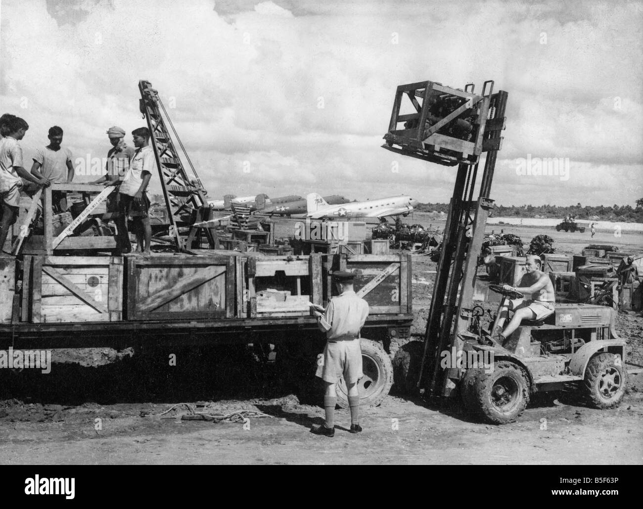 Aircraft engines hi-res stock photography and images - Alamy