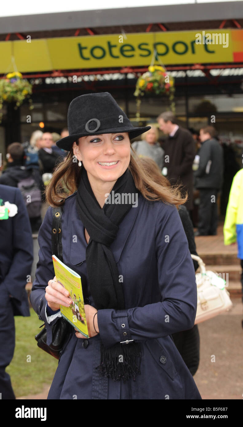 Kate middleton william 2008 hi-res stock photography and images - Alamy