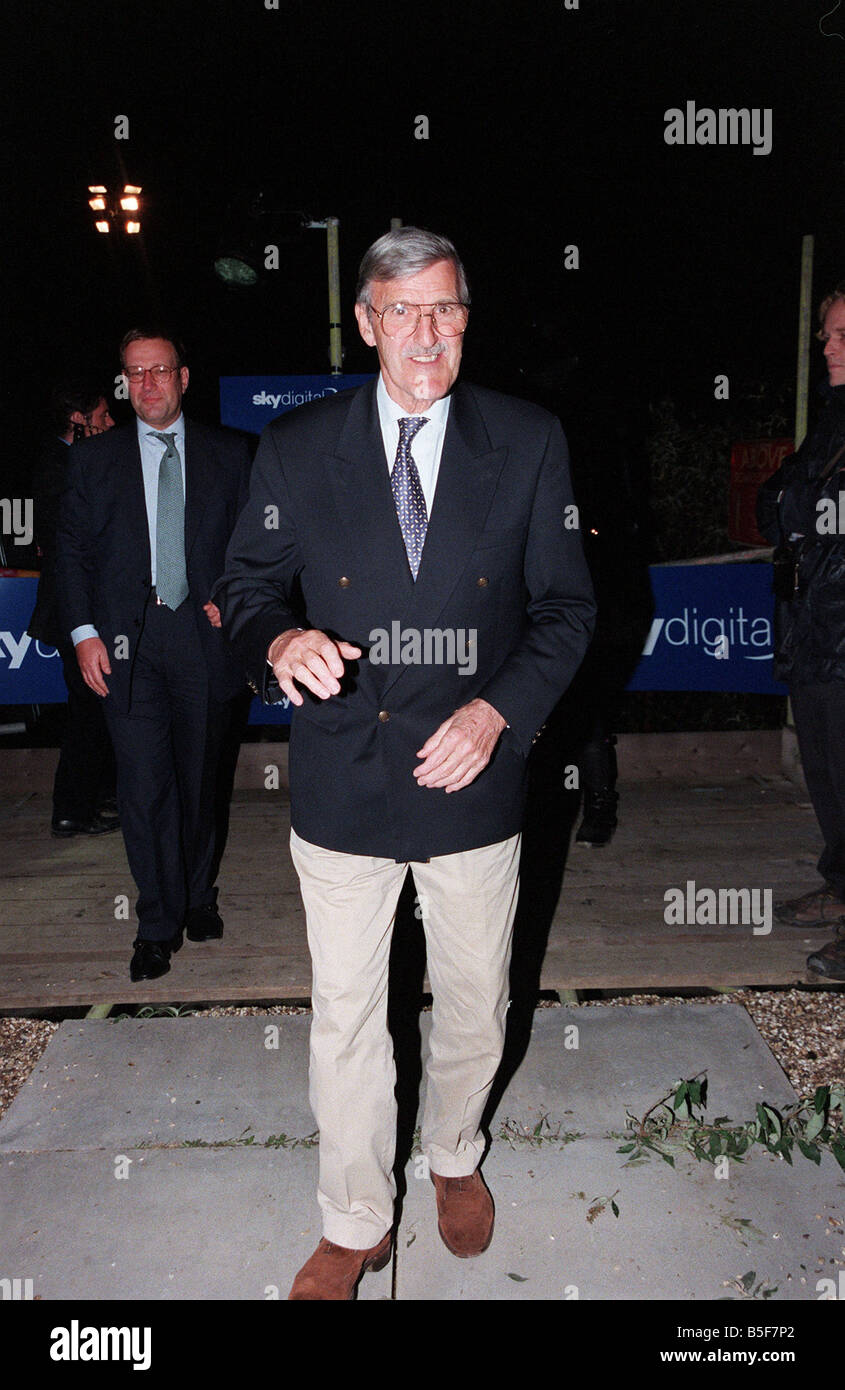 Jimmy Hill Football Commentater October 98 Sky football Commentater ...