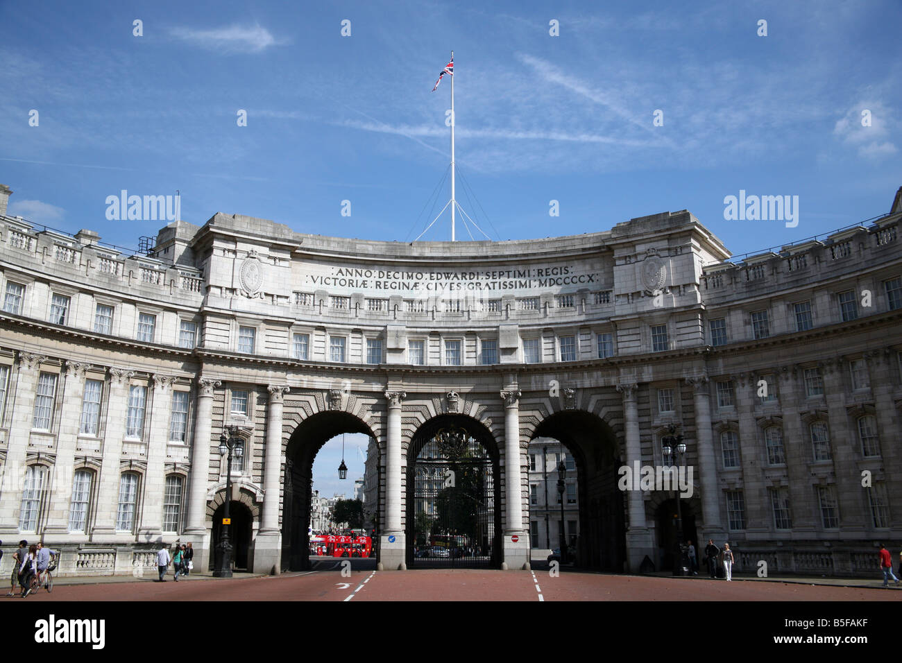 Admiralty Arch London Stock Photo - Alamy