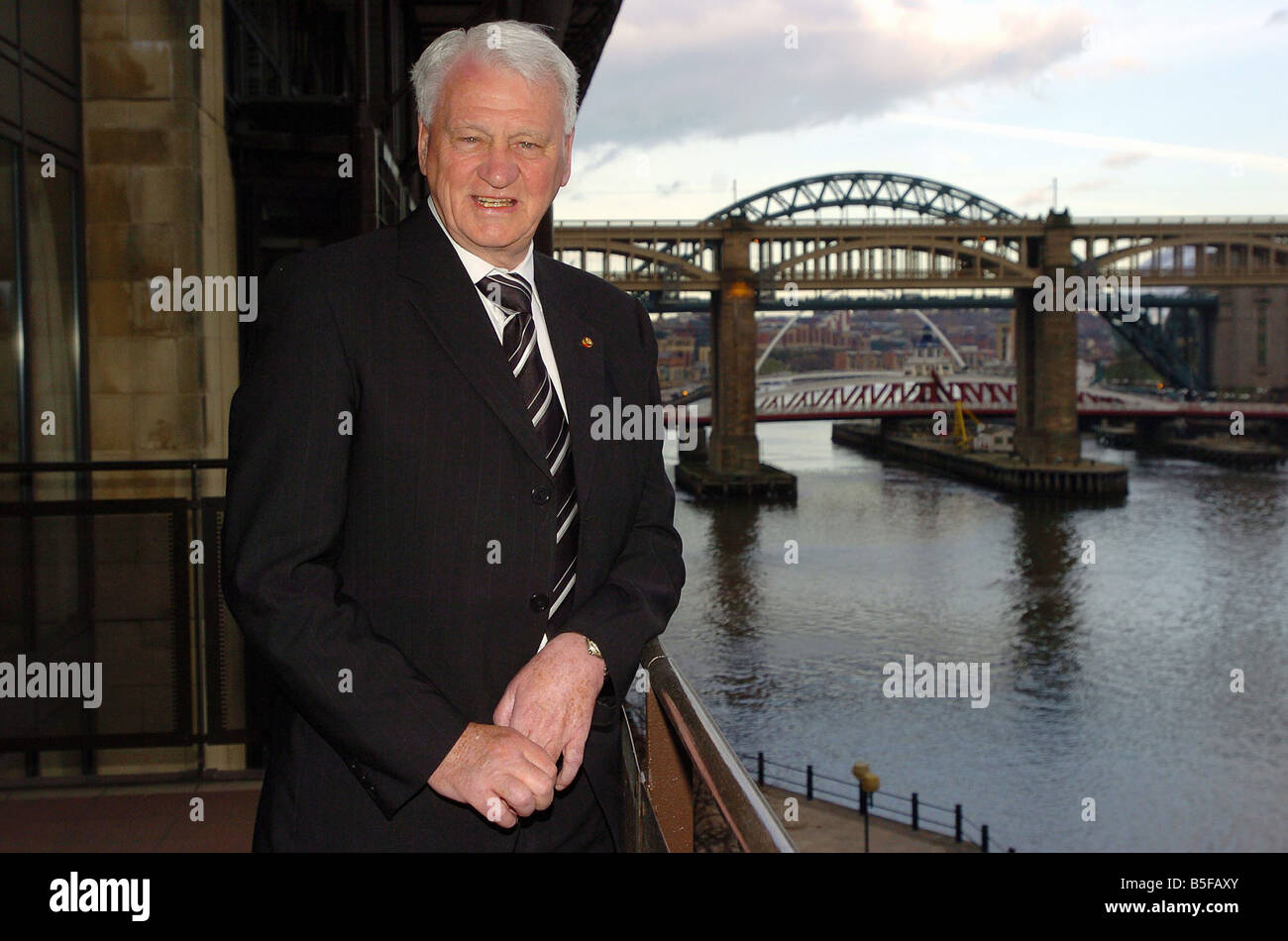 Football talking bobby robson hi-res stock photography and images - Alamy