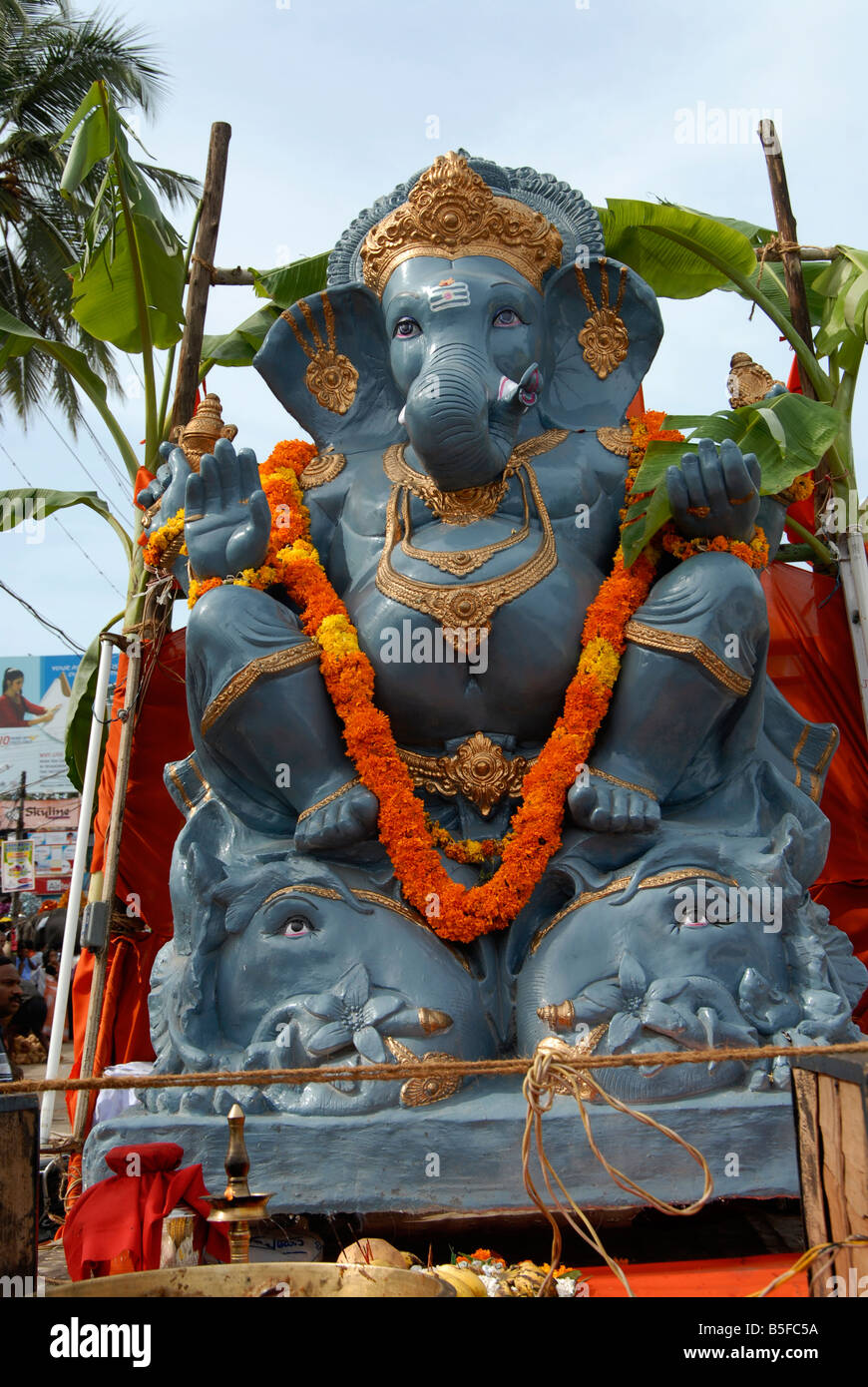 Lord ganesha procession hi-res stock photography and images - Alamy