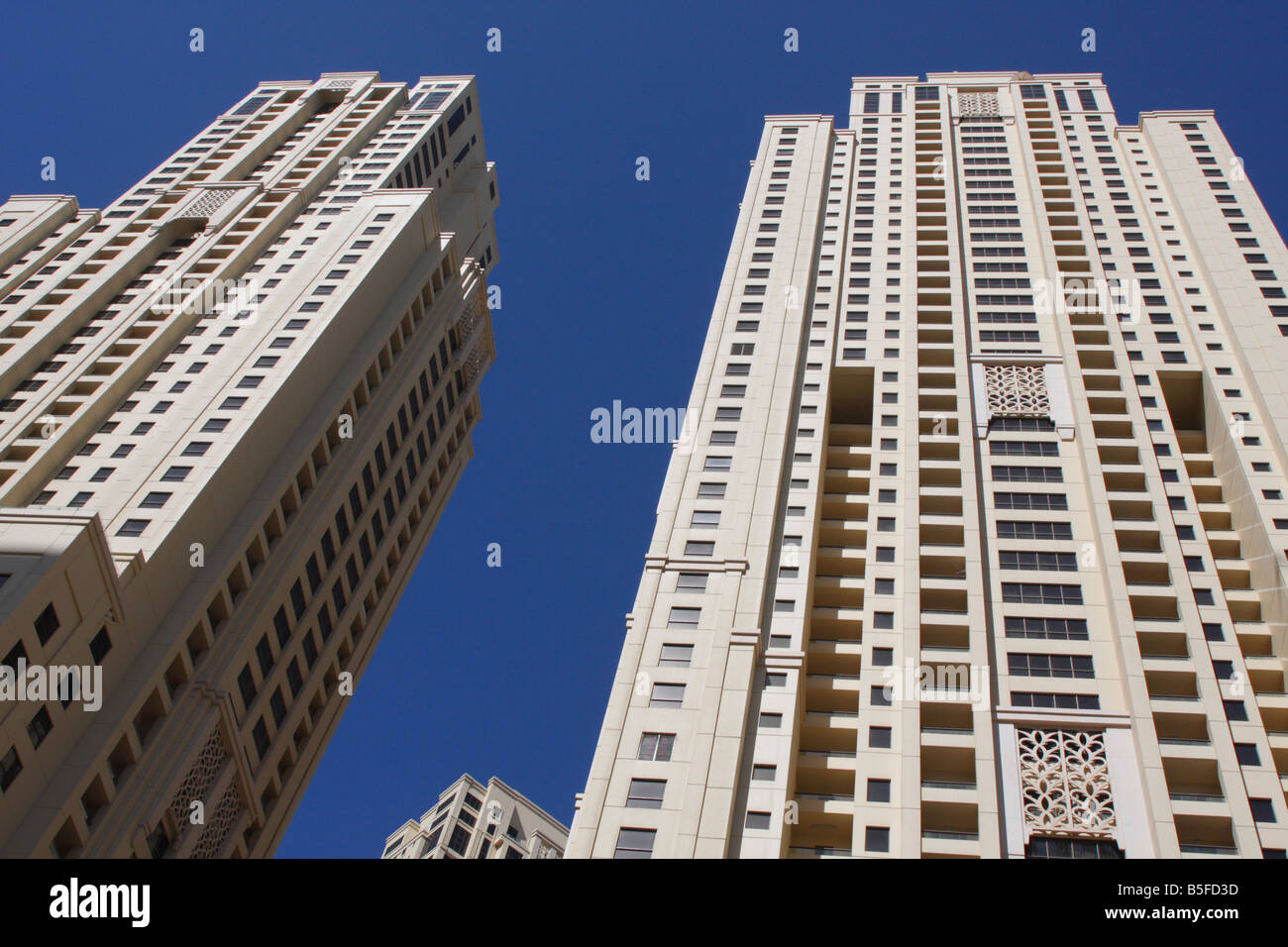 HIGH RISE BUILDINGS IN DUBAI Stock Photo - Alamy