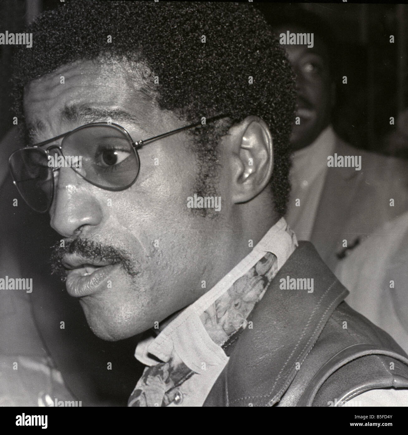 Customs at heathrow 1960s hi-res stock photography and images - Alamy