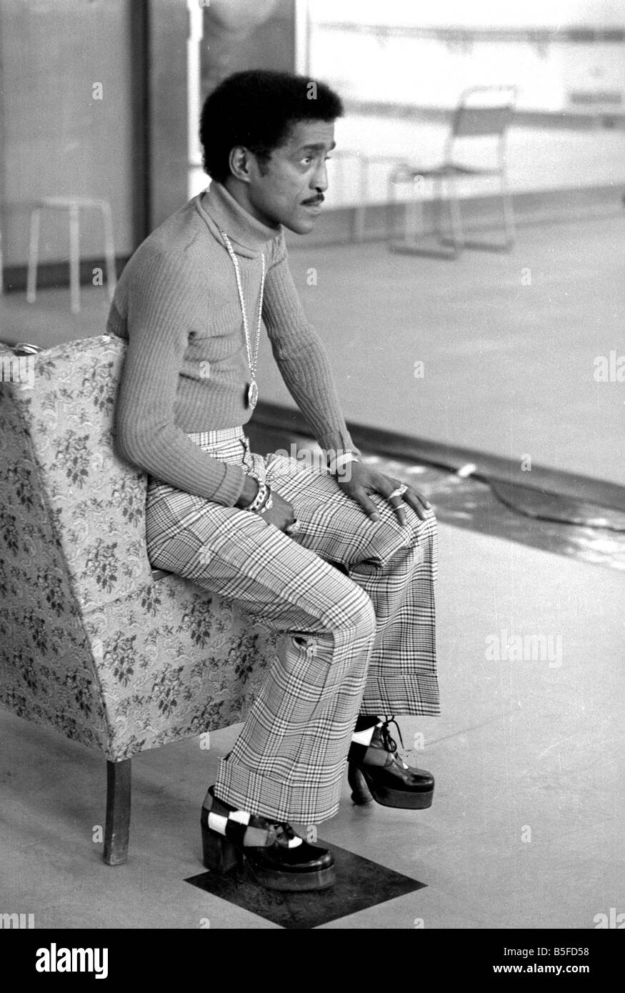 Sammy Davis Jnr at ATV Studios, Elstree during rehearsals for his new ...