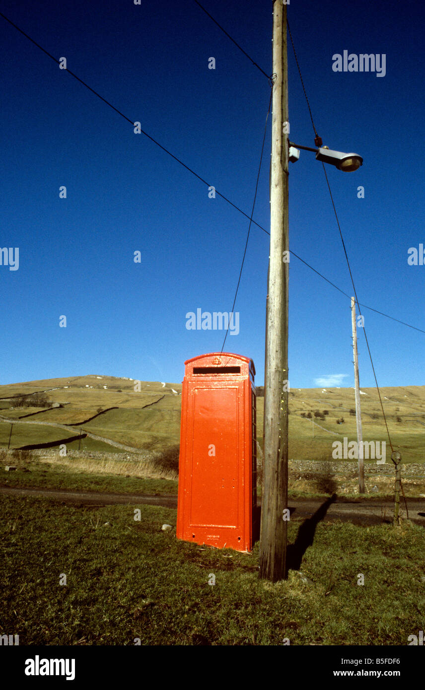 North yorkshire scene with telephone box hi-res stock photography and ...