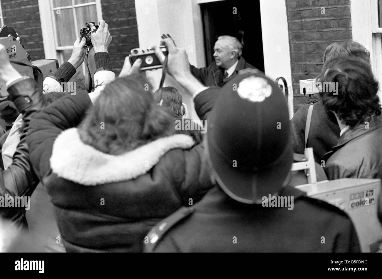 Election 1974: Mr. Harold Wilson and Family at North St after the ...