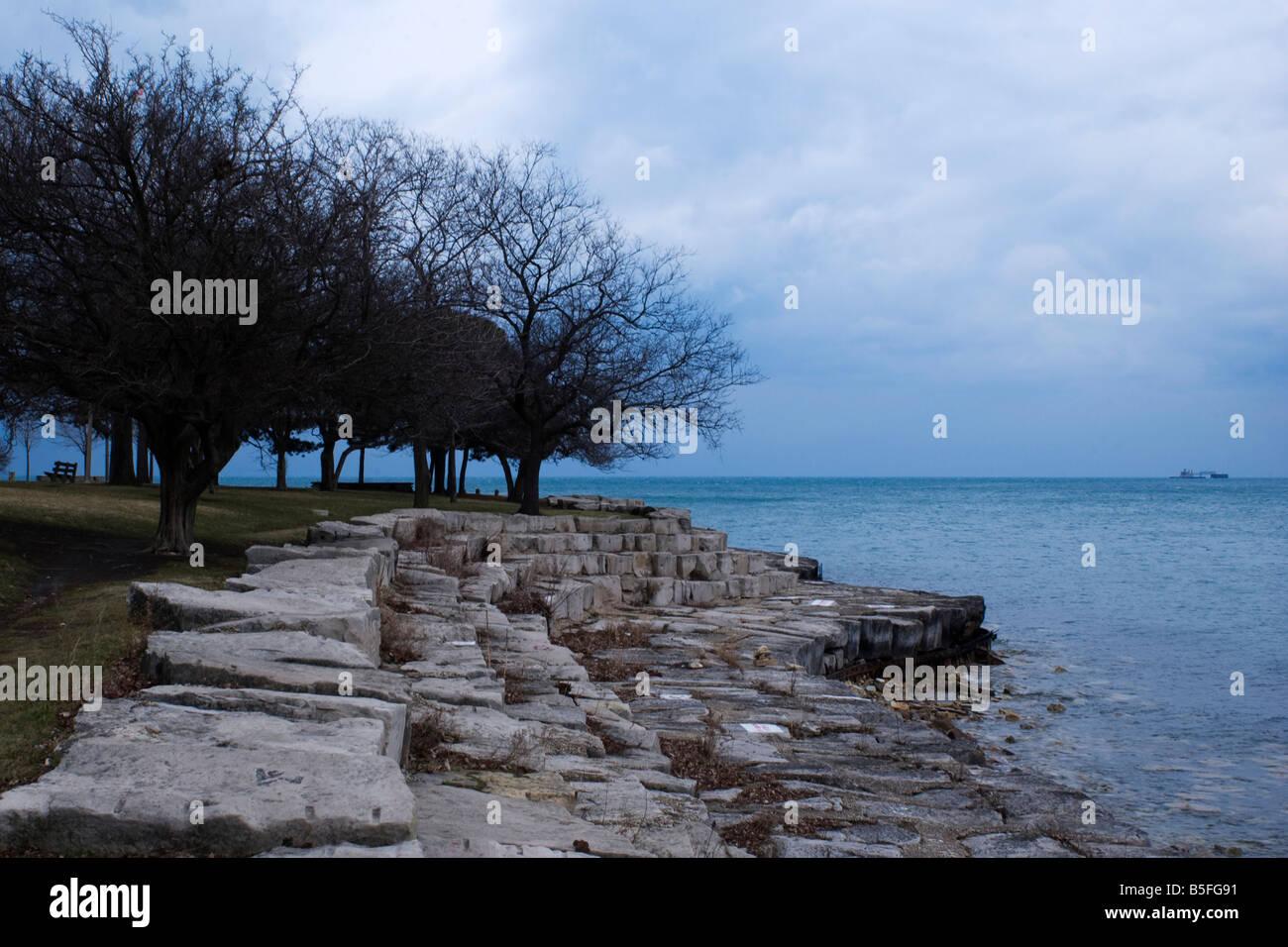 A view of Lake Michigan from Chicago’s Promontory Point Stock Photo - Alamy