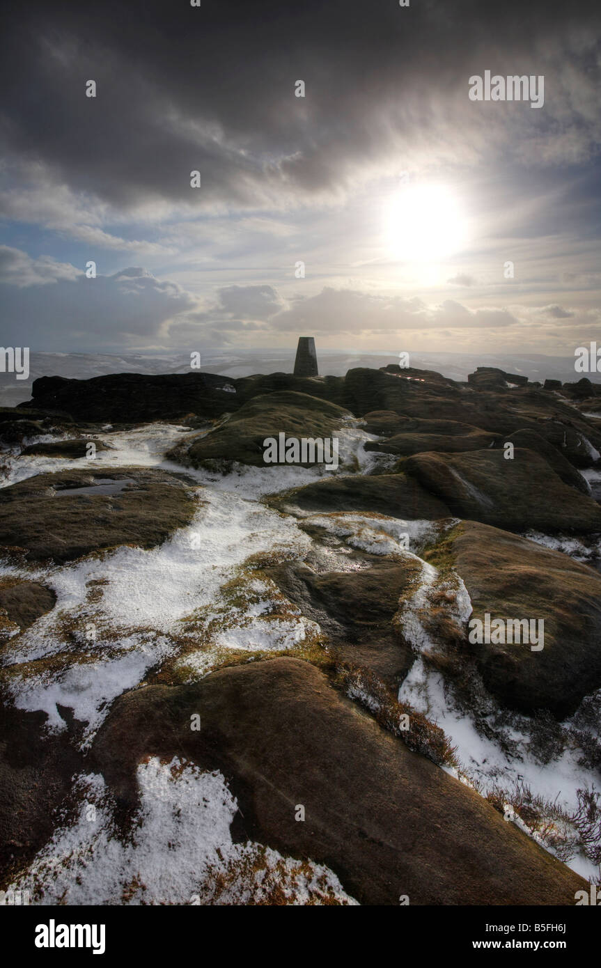 Trig point stanage edge hi-res stock photography and images - Alamy