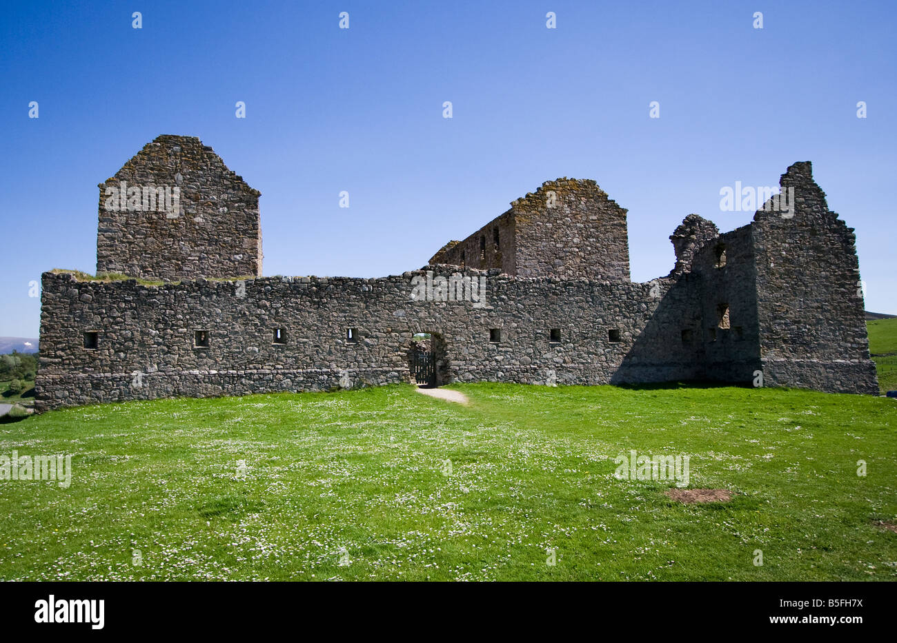 Ruthven Barracks near Kingussie, Scottish Highlands Stock Photo - Alamy