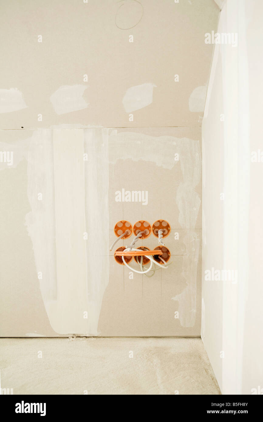 Loose electrical wires Stock Photo - Alamy