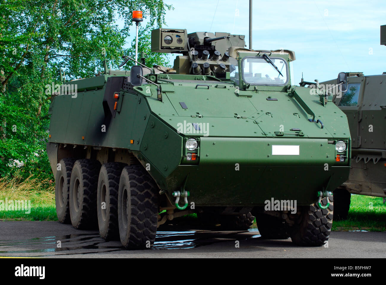 The Piranha IIIC of the Belgian Army, just in service and replaces the ...