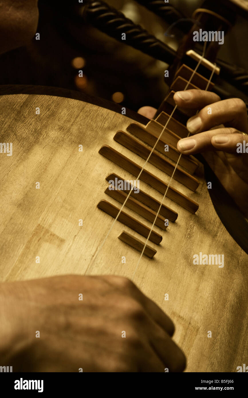 Chinese folk art instrument hi-res stock photography and images - Alamy