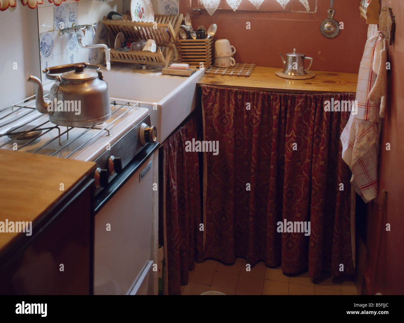 Vintage cookers hi-res stock photography and images - Alamy