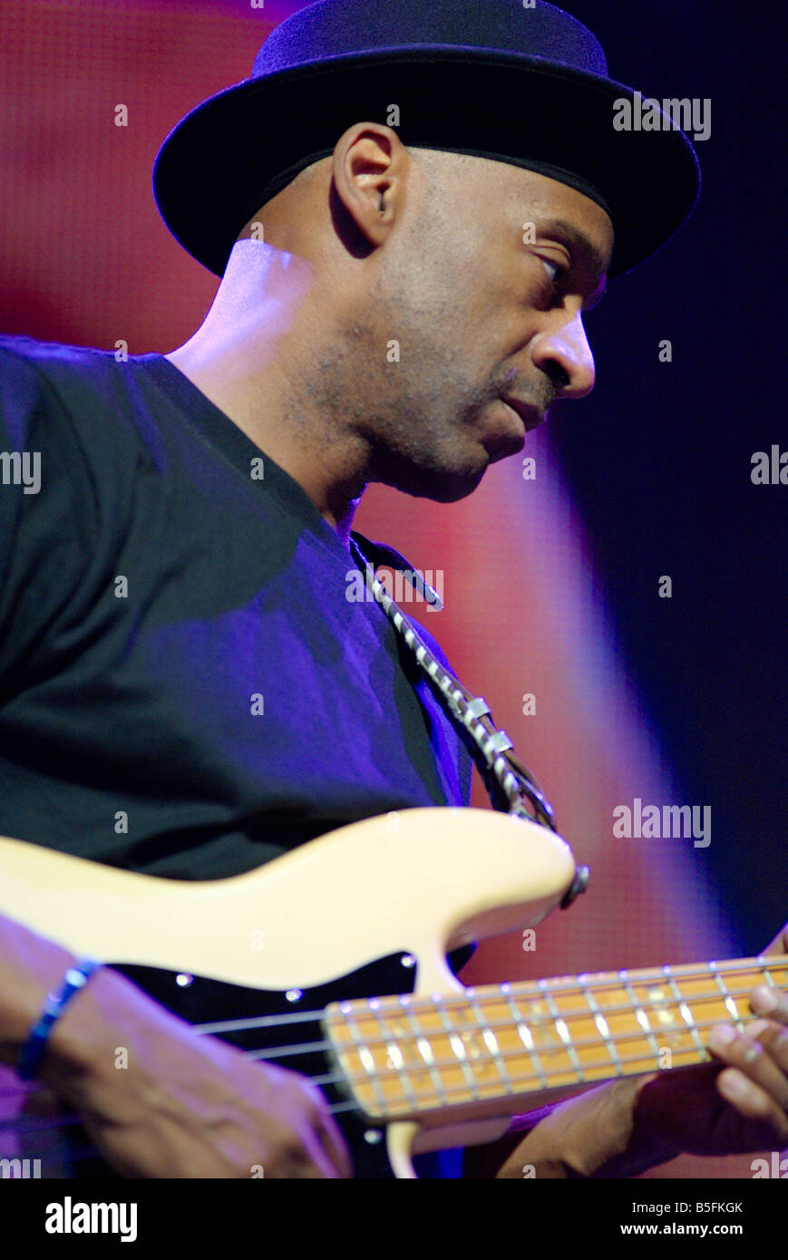 Marcus miller hi-res stock photography and images - Alamy