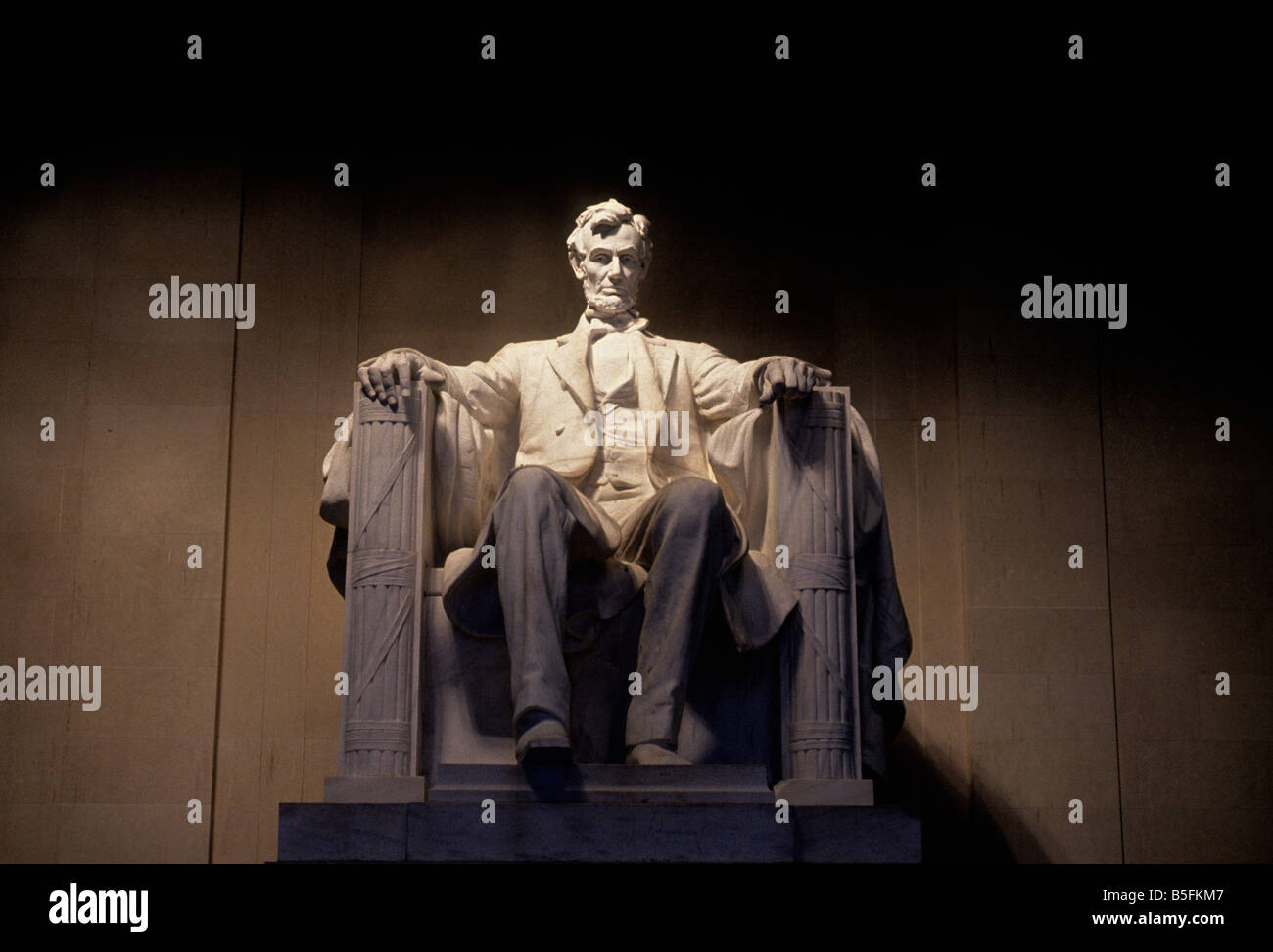 USA Washington DC The Lincoln Memorial Statue of Abraham Lincoln Stock ...