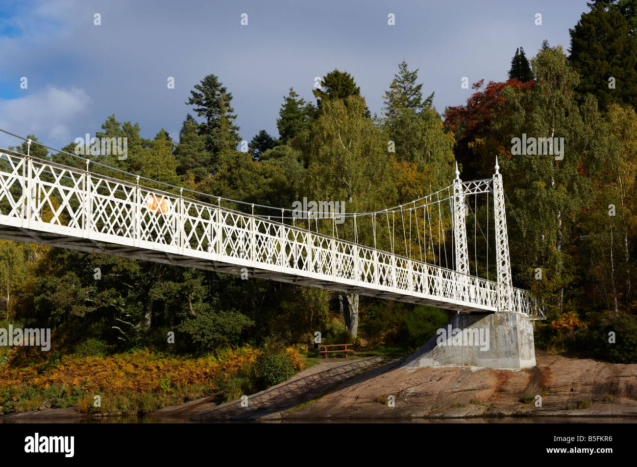 Suspension bridge over river dee hi-res stock photography and images ...