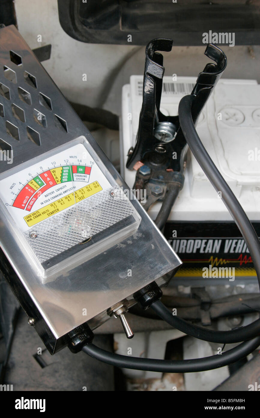 Battery load test hi-res stock photography and images - Alamy