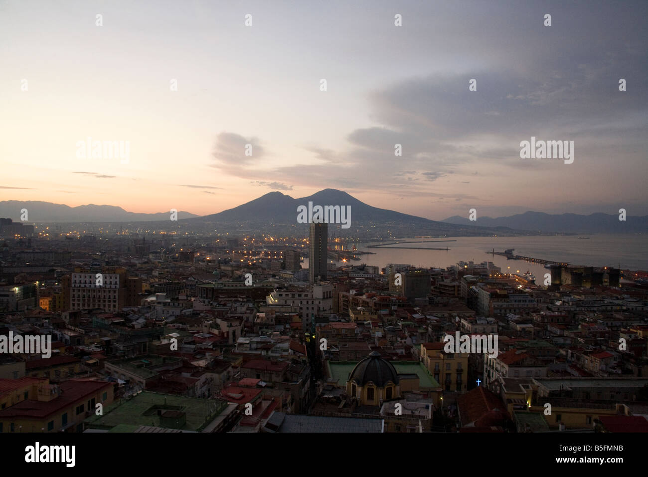 Mount vesuvius dawn hi-res stock photography and images - Alamy