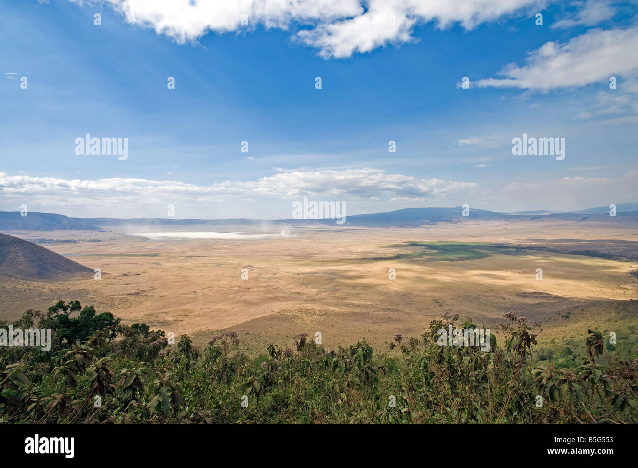 Panoramic view across the ngorongoro crater hi-res stock photography ...