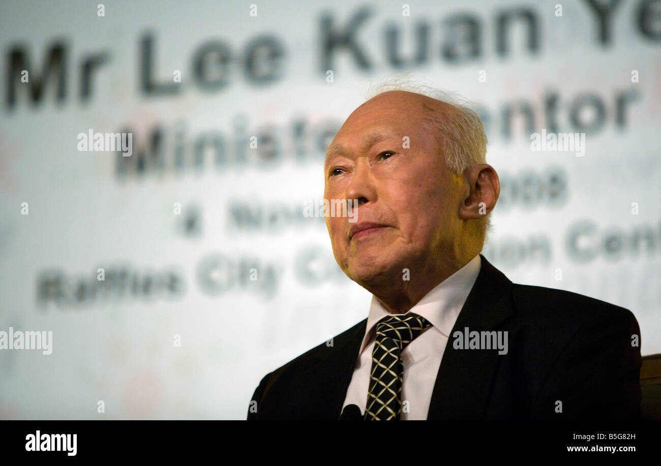 Singapores former prime minister Lee Kuan Yew delivers the inaugural ...