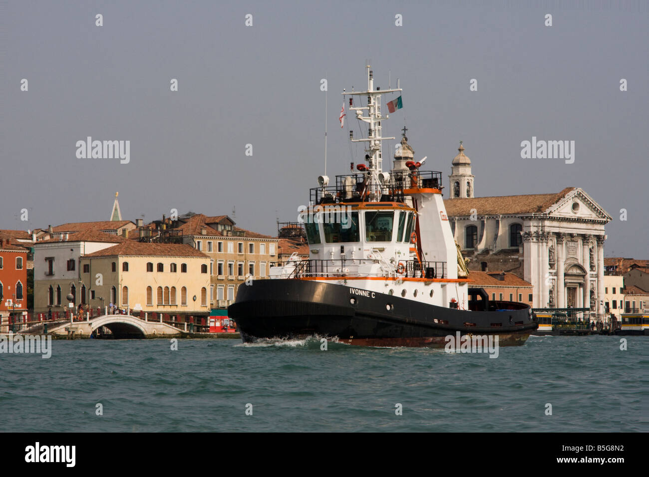 Venice tug hi-res stock photography and images - Alamy