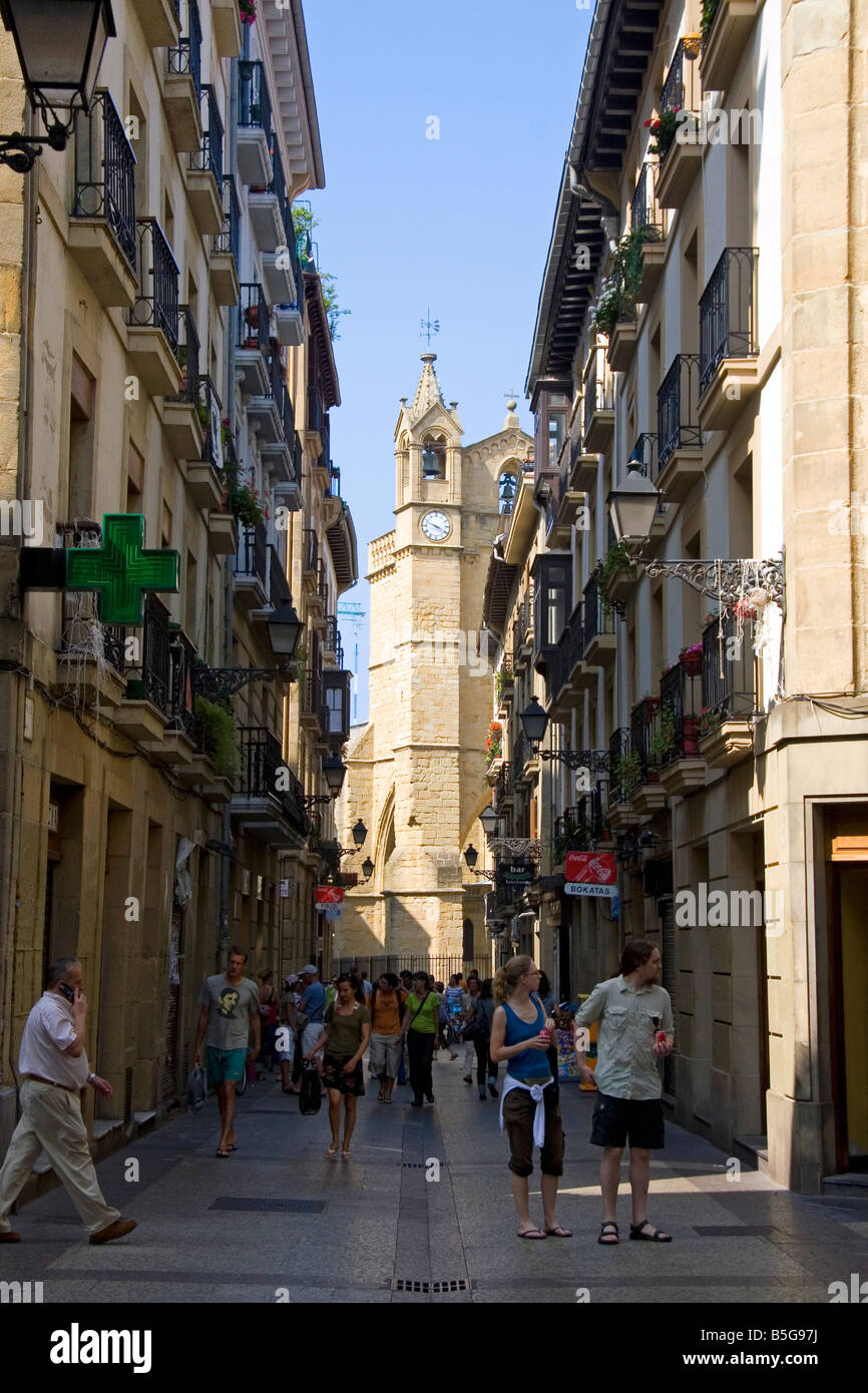 San sebastian street spain hi-res stock photography and images - Alamy