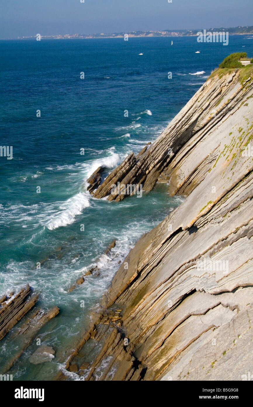 European cliffs by the ocean hi-res stock photography and images - Alamy
