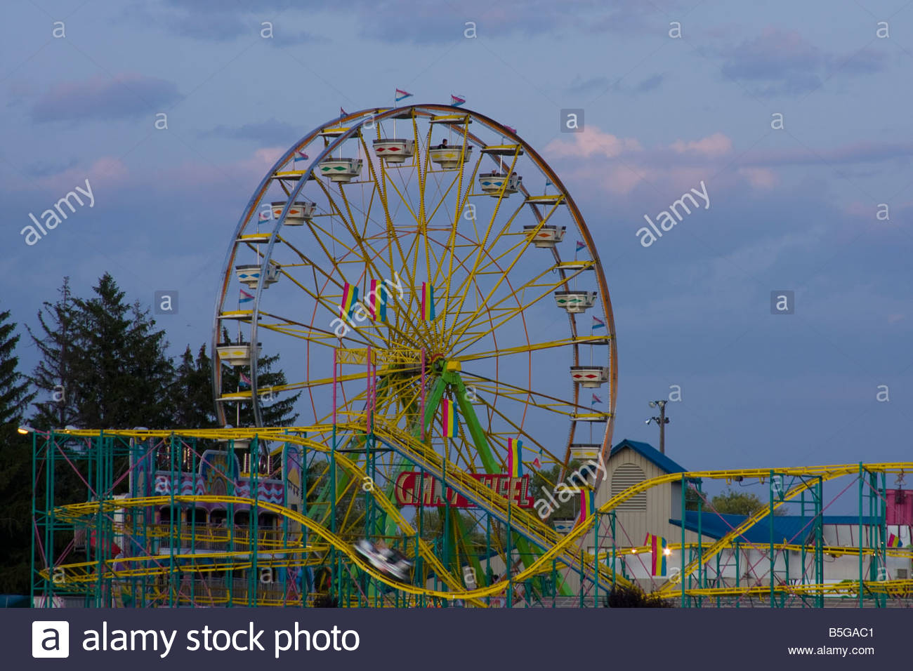Fun Fair Rides Stock Photos & Fun Fair Rides Stock Images - Alamy