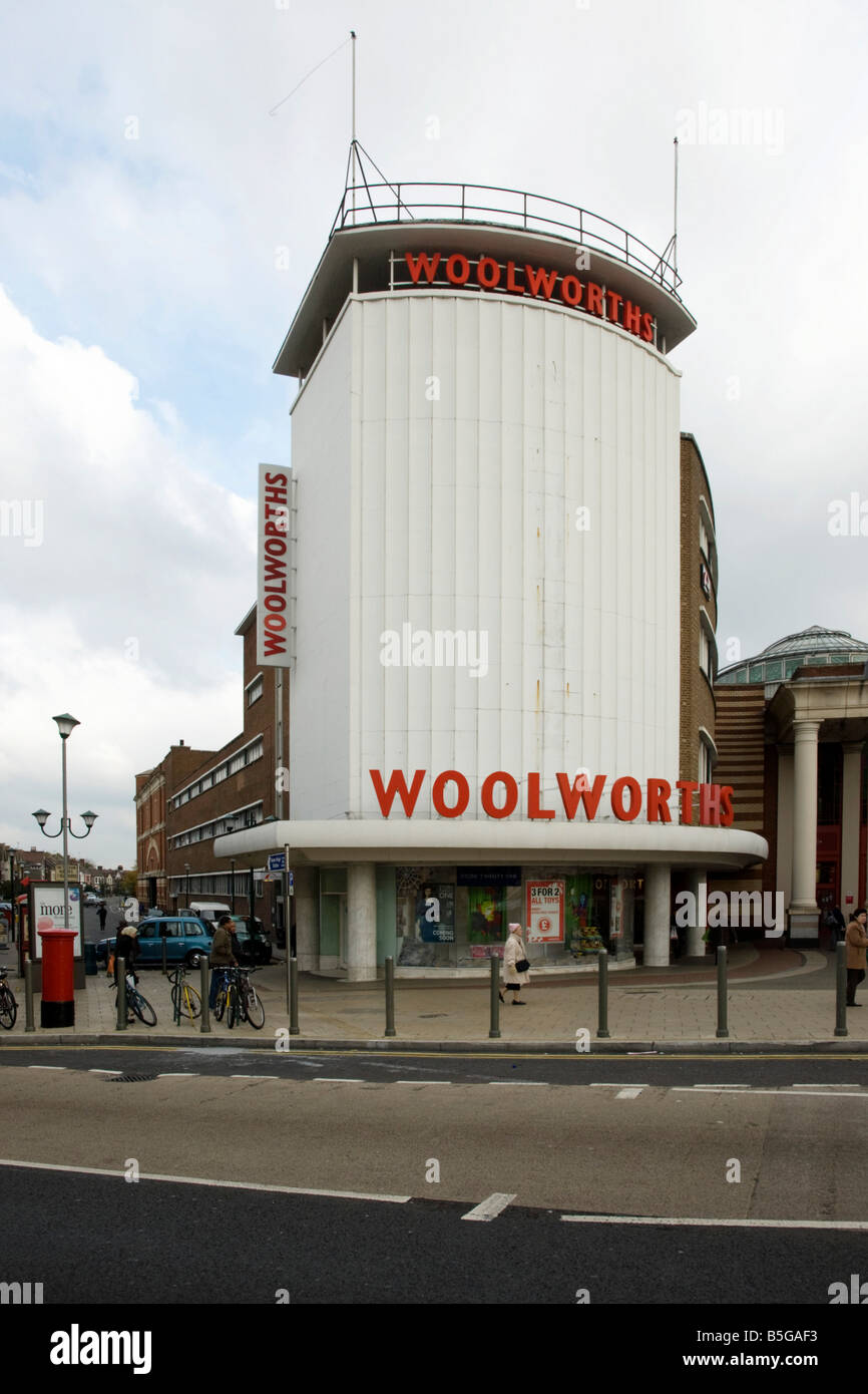 Shopping building in essex hi-res stock photography and images - Alamy