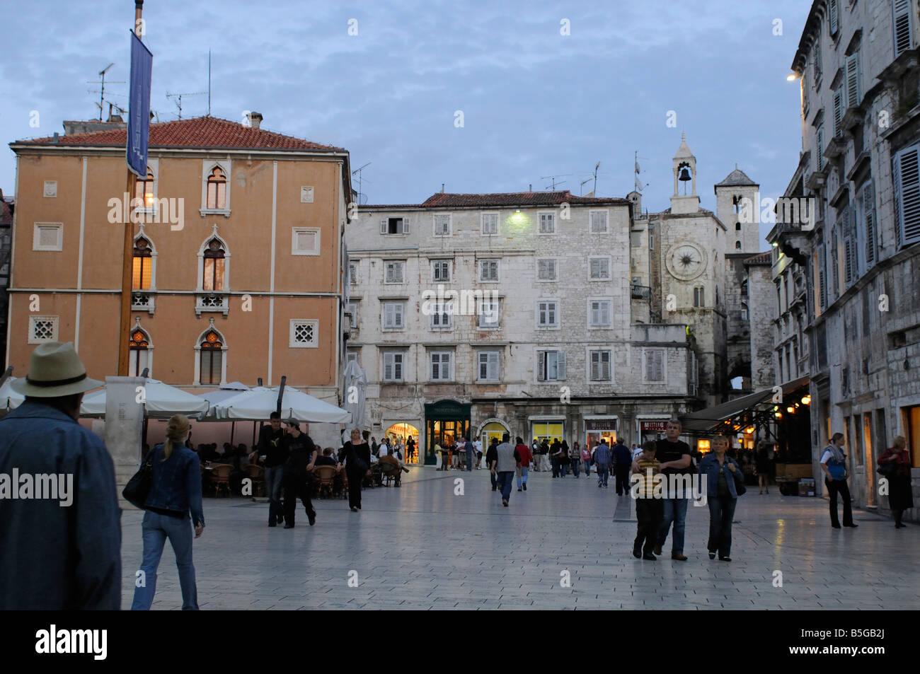The People's Square, Pjaca, with the Renaissance Town Hall Split ...