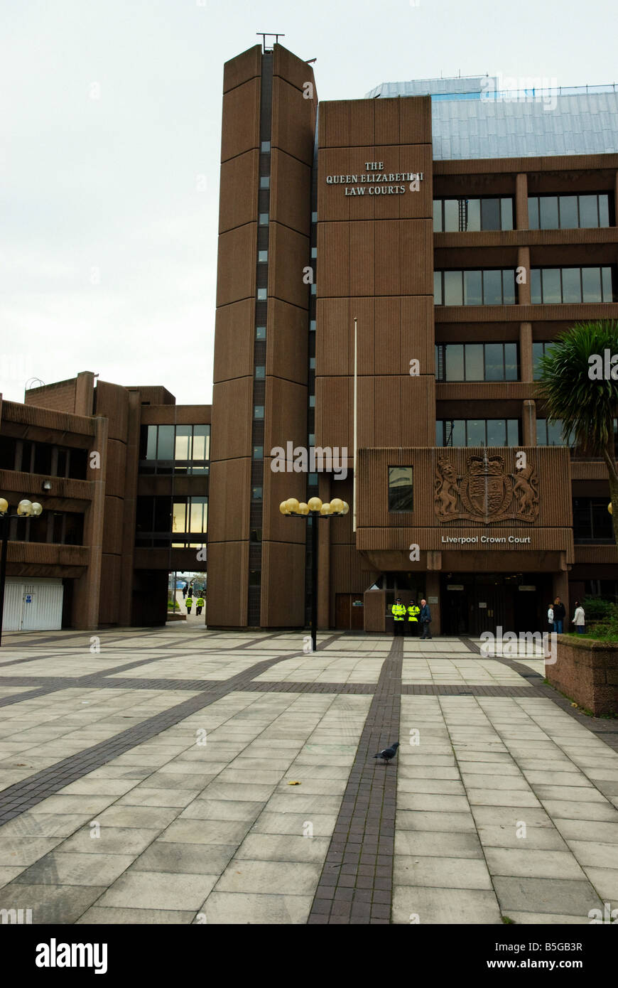 Liverpool crown court hi-res stock photography and images - Alamy