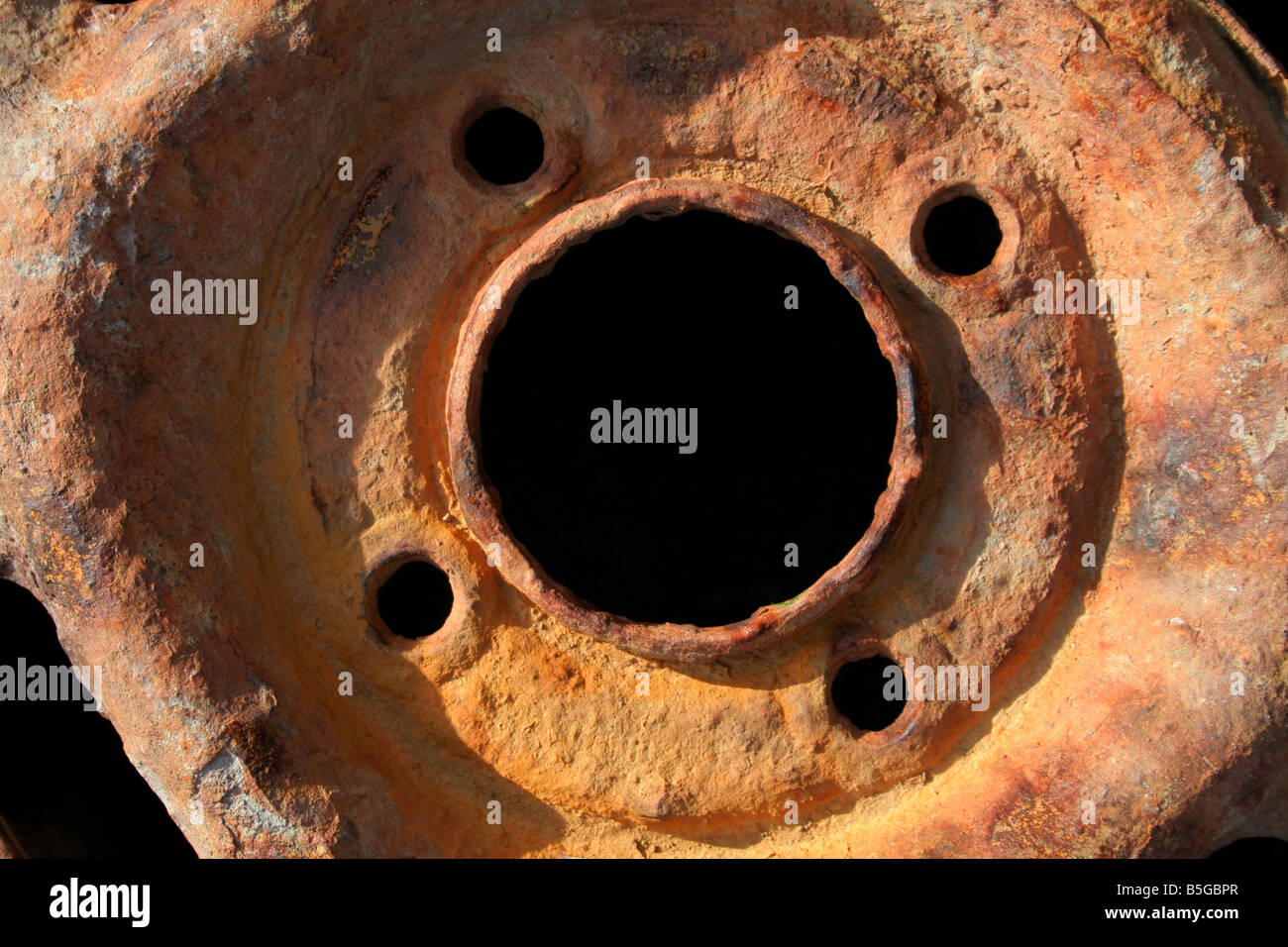 Old rusty car wheel Stock Photo - Alamy