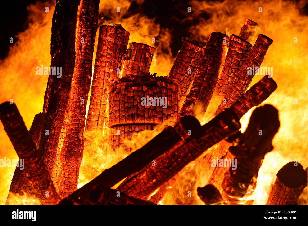 Beams and bars hi-res stock photography and images - Alamy