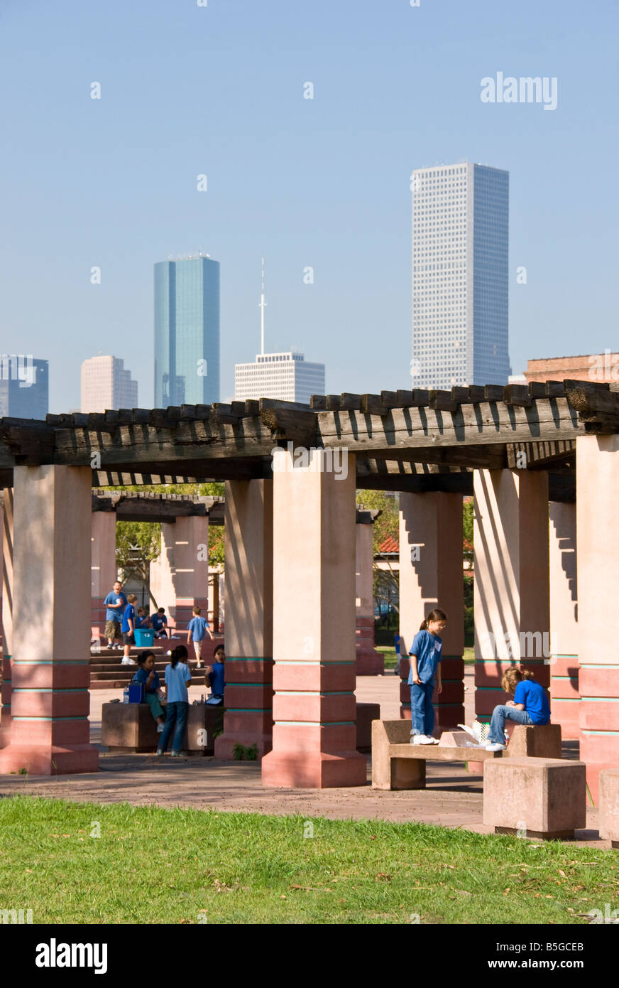 Houston's East End Hispanic neighborhood, Guadalupe Plaza, children on ...