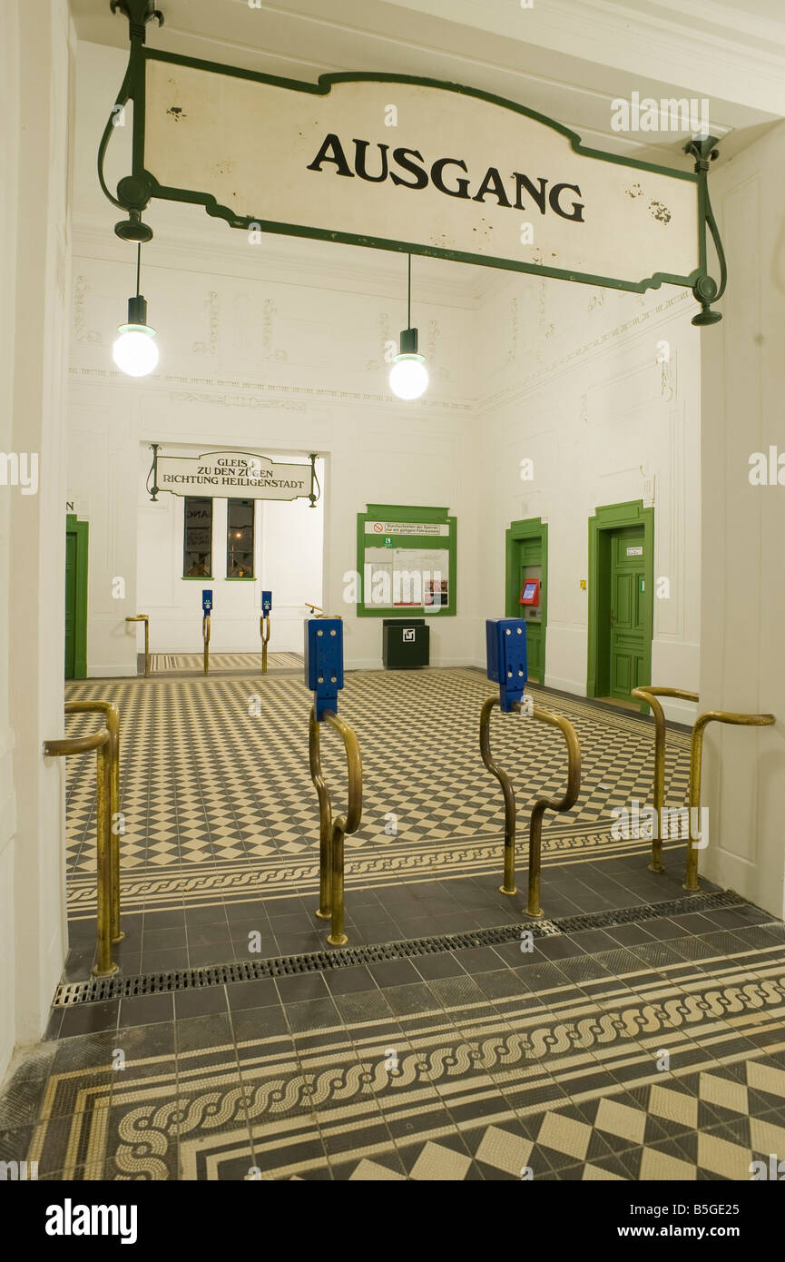 Wien Stadtbahnstation Schönbrunn von Otto Wagner Vienna Stadtbahn by ...