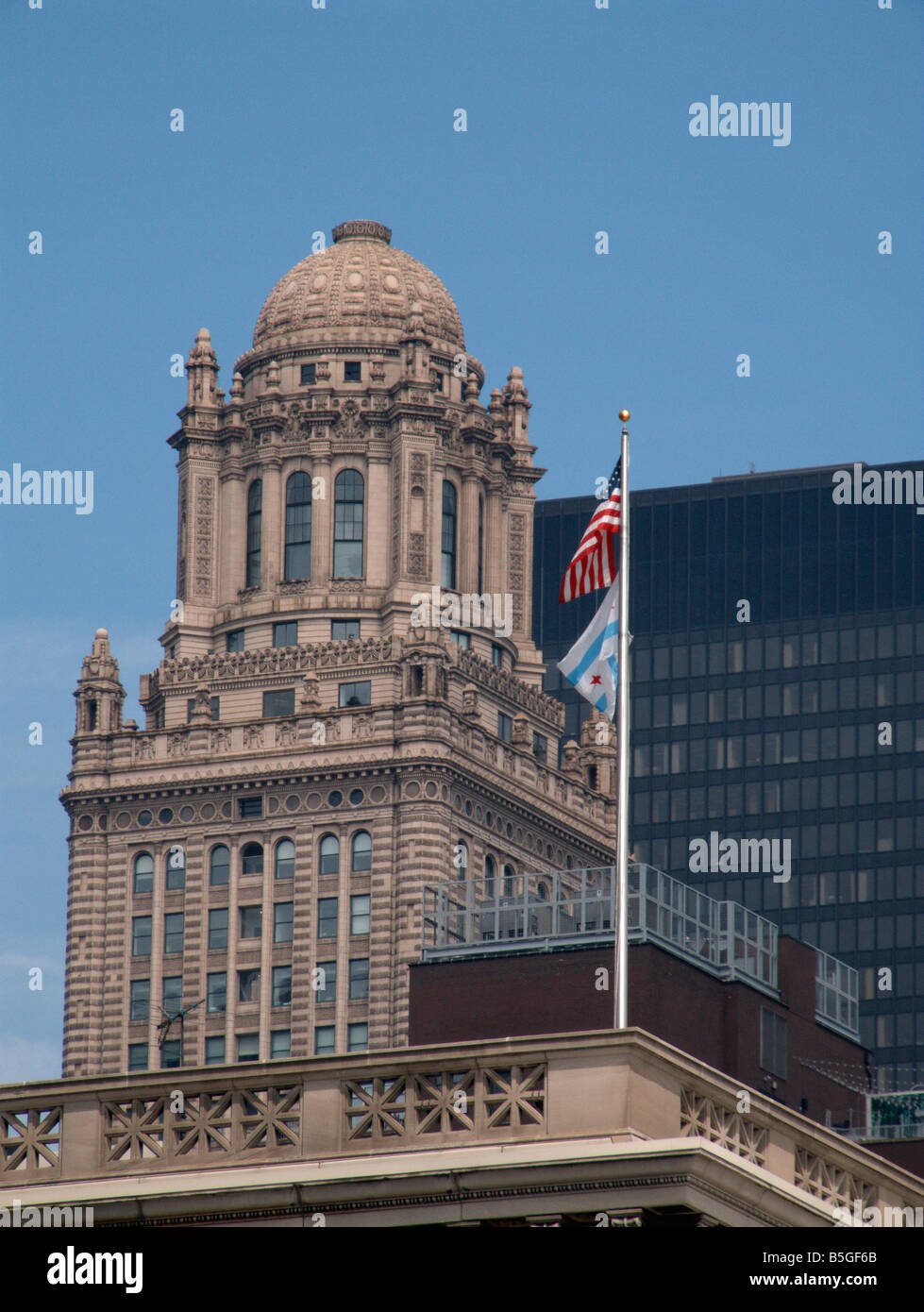 Top of 35 East Wacker Drive Building. The Loop. Chicago. Illinois. USA ...