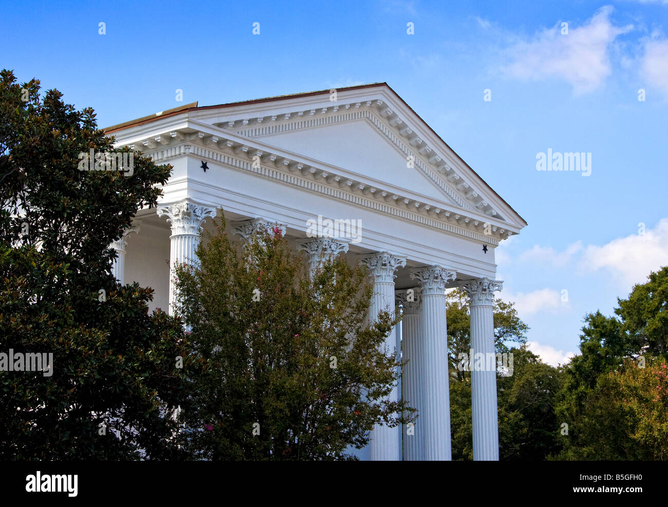 Building facade charleston hi-res stock photography and images - Alamy