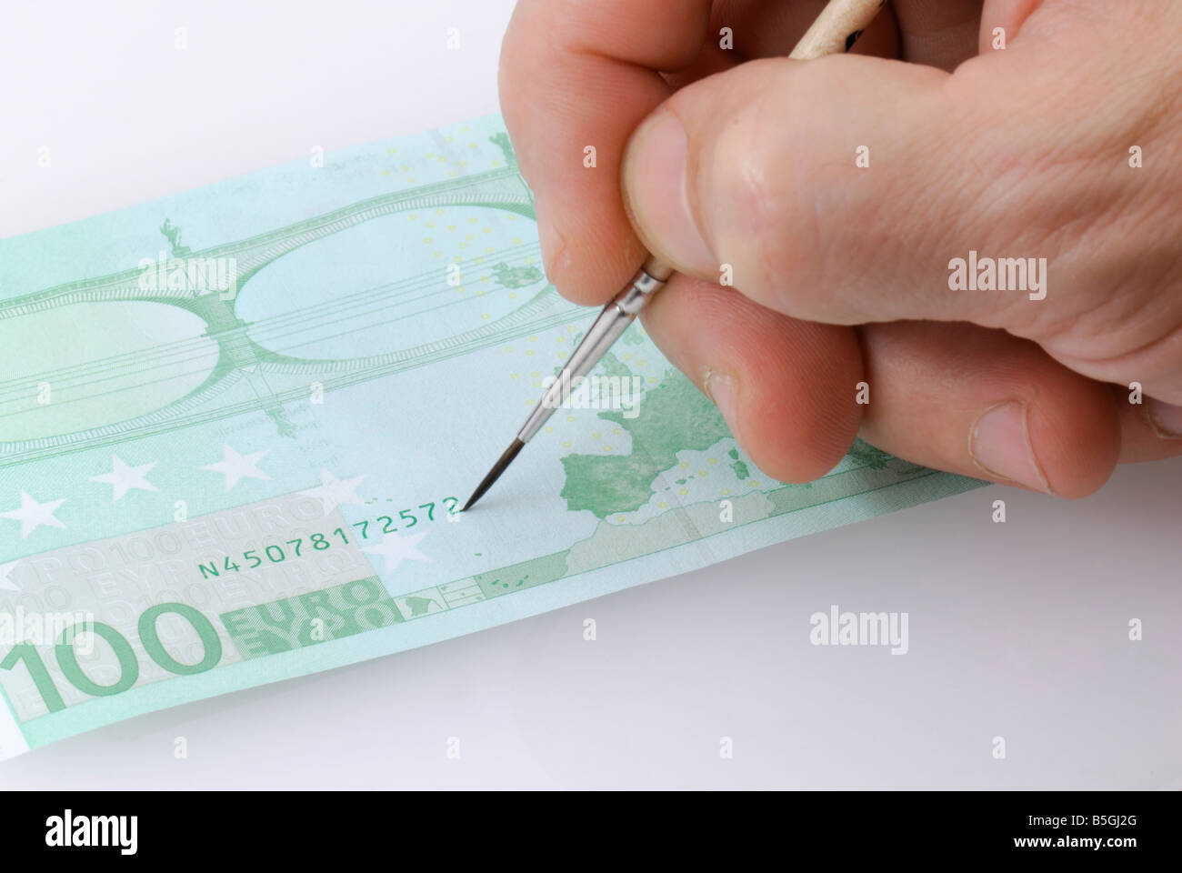 Drawing one hundred euro bill Stock Photo - Alamy