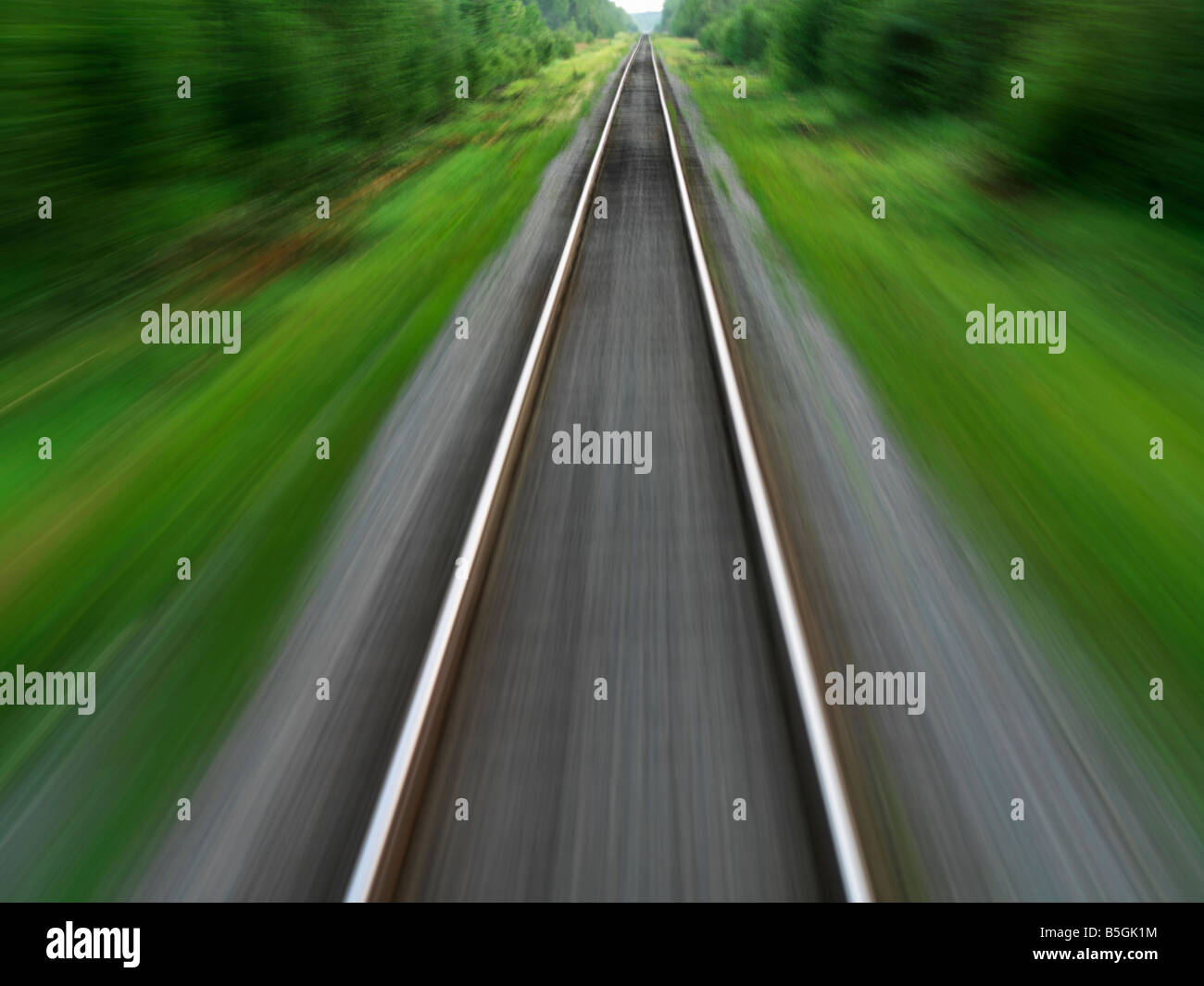 Endless train tracks hi-res stock photography and images - Alamy