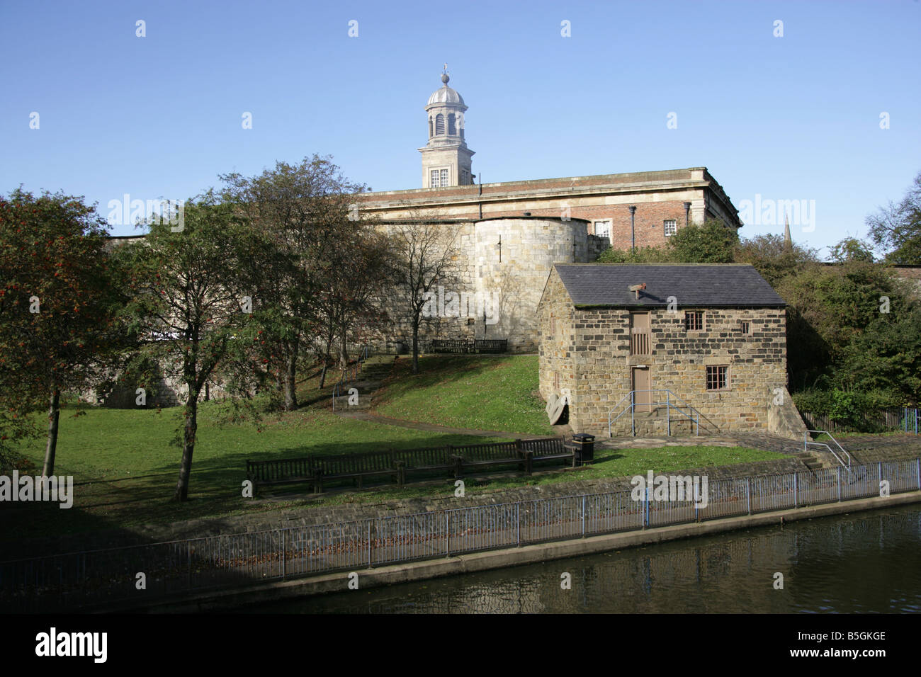 York castle museum hi-res stock photography and images - Alamy
