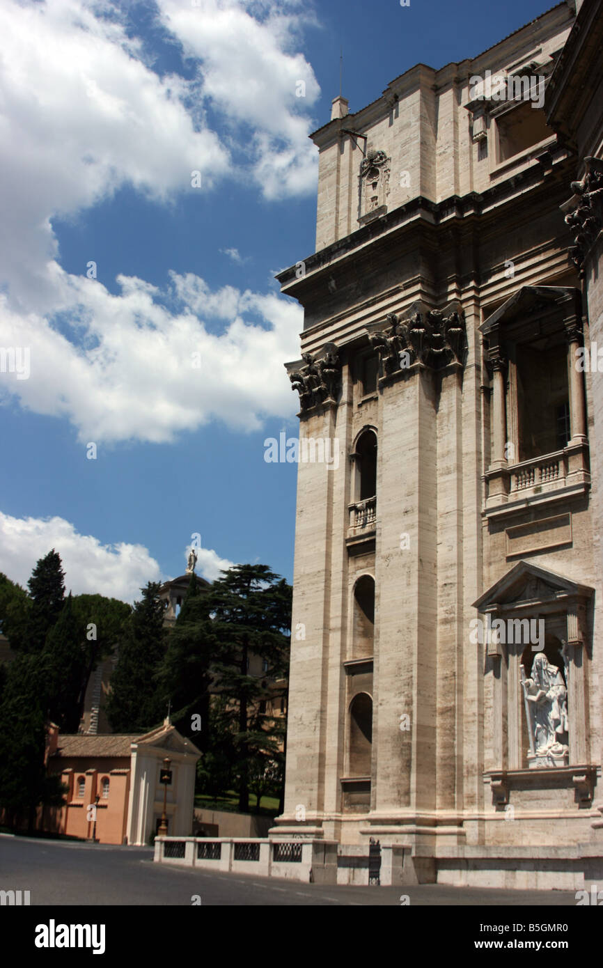 Wall of St. Peter's Basilica, Piazza Santa Marta, Vatican city Stock ...