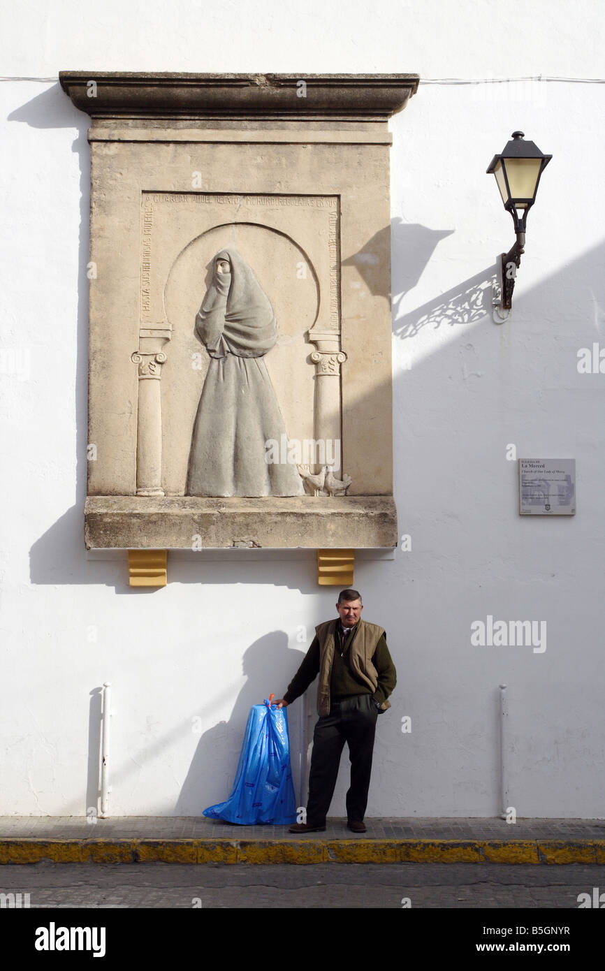Street art of a spanish woman hi-res stock photography and images - Alamy