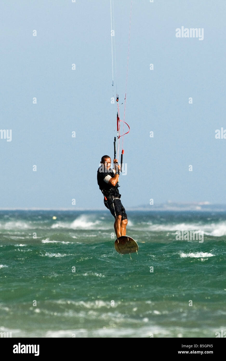 Kitesurf vertical hi-res stock photography and images - Alamy