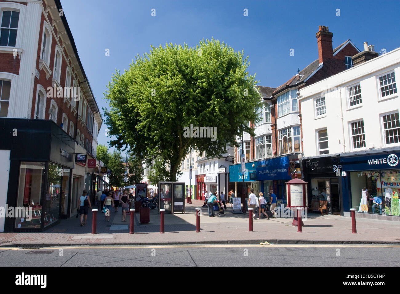 Tunbridge Wells Town Centre Stock Photos & Tunbridge Wells Town Centre ...