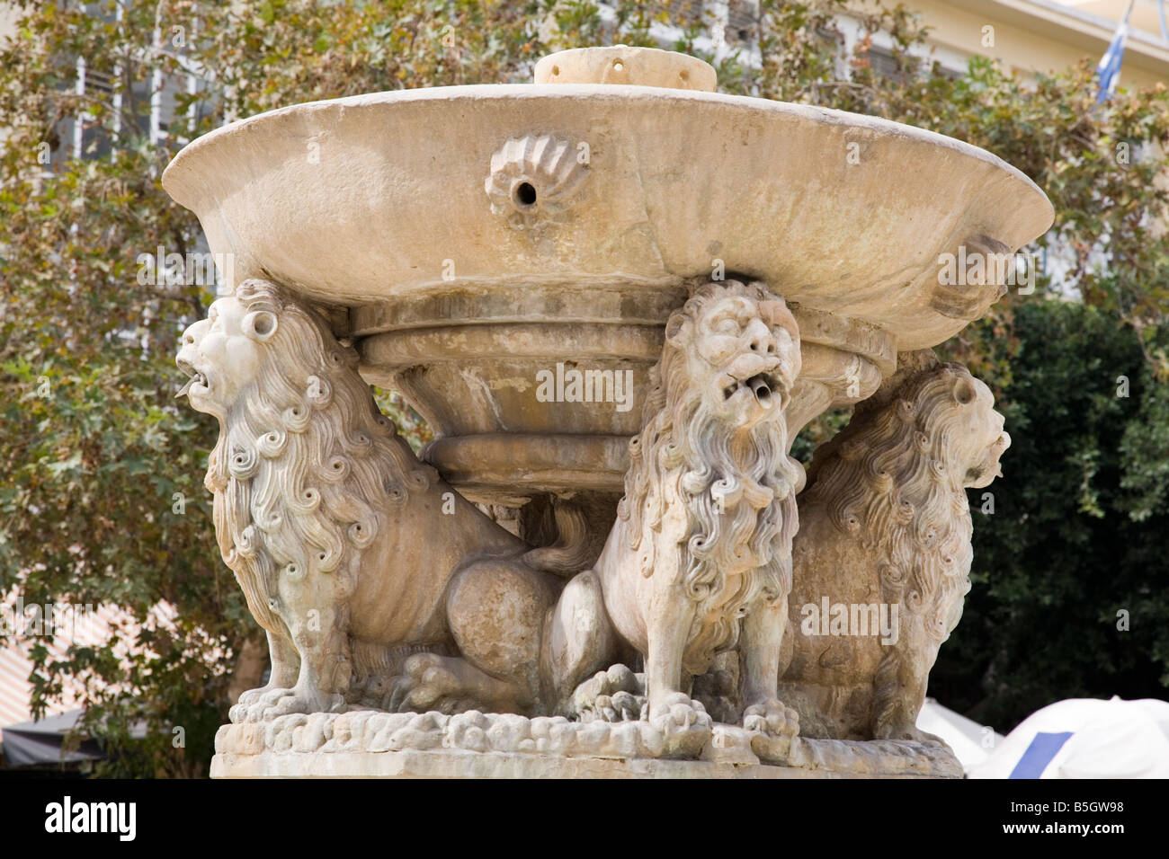 Lions fountain crete hi-res stock photography and images - Alamy