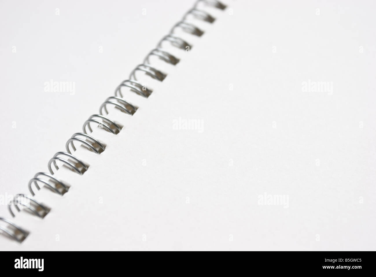 close up photograph of a clean white sketch pad Stock Photo - Alamy