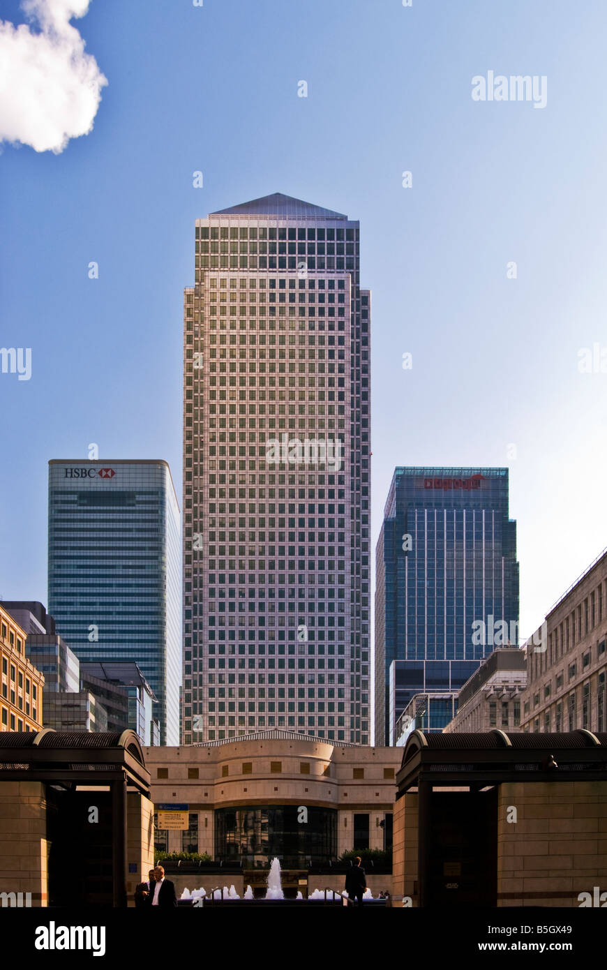 Canada Tower in Canary Wharf, London, England, UK Stock Photo - Alamy