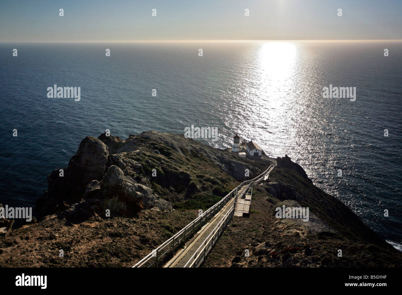 Sunset at the Point Reyes lighthouse in Point Reyes National Seashore ...